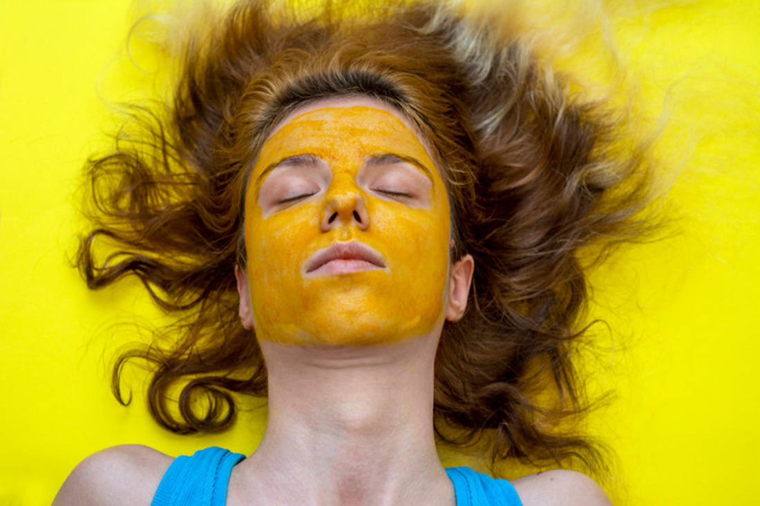 Bienfaits naturels du curcuma sur votre visage - MagFéminin.com